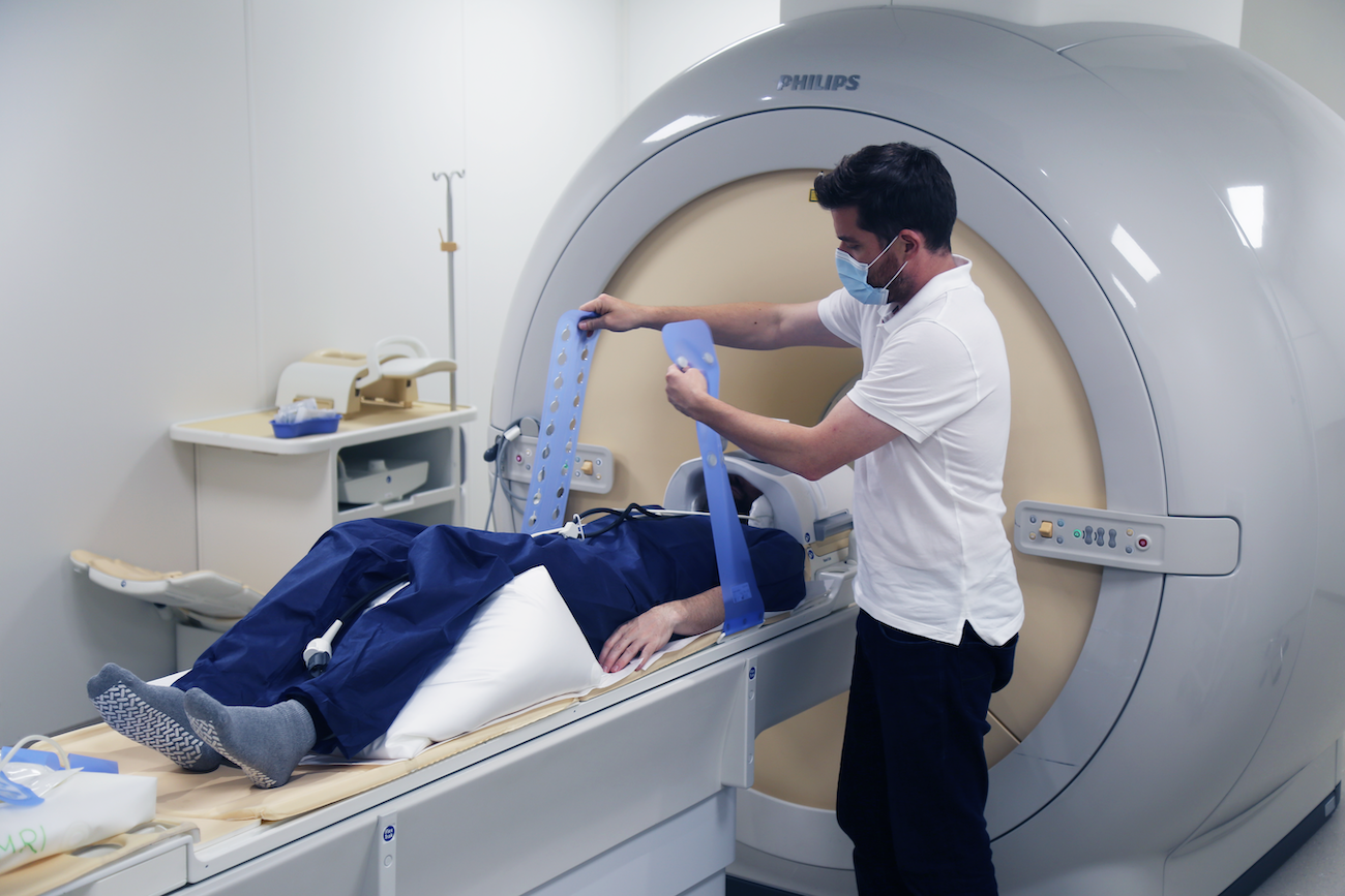 Unique challenges in patient positioning in Specific MRI Exams ...